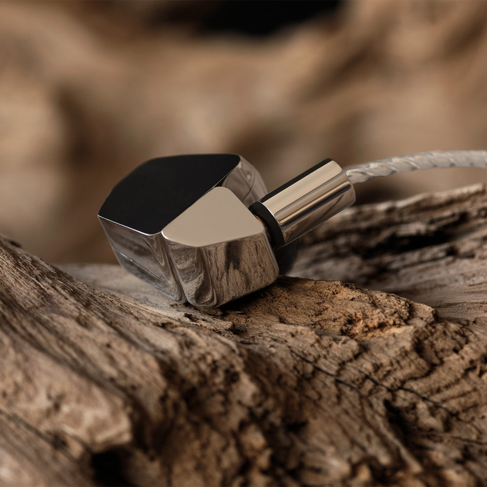 A8000｜final-イヤホン・ワイヤレスイヤホン・ヘッドホン｜final 公式ストア