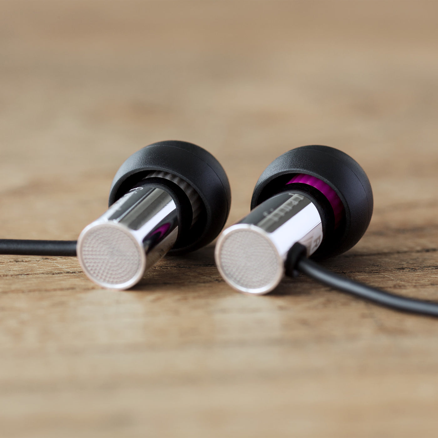 E3000｜final-イヤホン・ワイヤレスイヤホン・ヘッドホン｜final 公式ストア