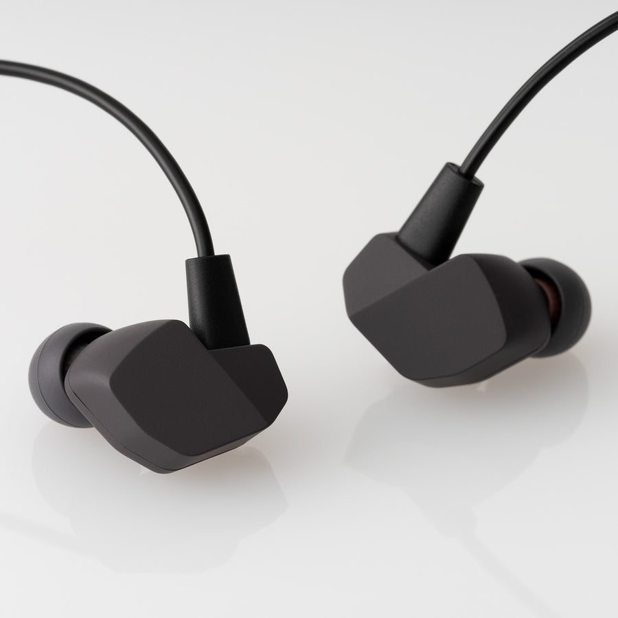 VR3000 for Gaming | final-Earphones, Wireless Earphones, Headphones ...